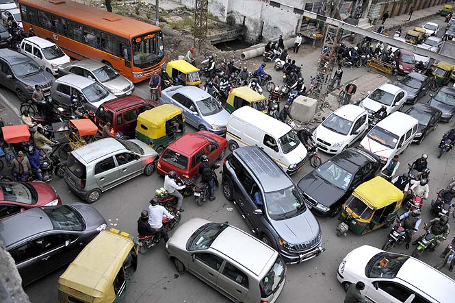 The overlooked problem of road safety – The Earthbound Report