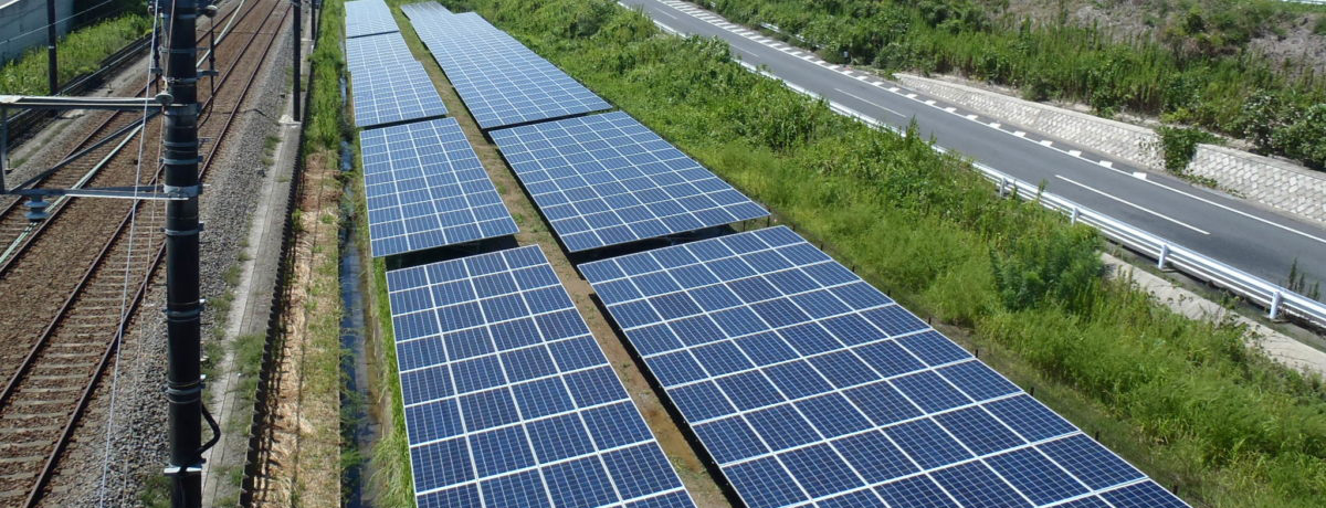 Transport innovation of the week: solar trains – The Earthbound Report