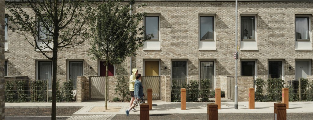 Building of the week: Goldsmith Street, Norwich – The Earthbound Report